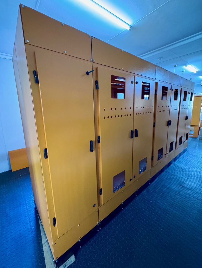 Panel Building - Tradelander